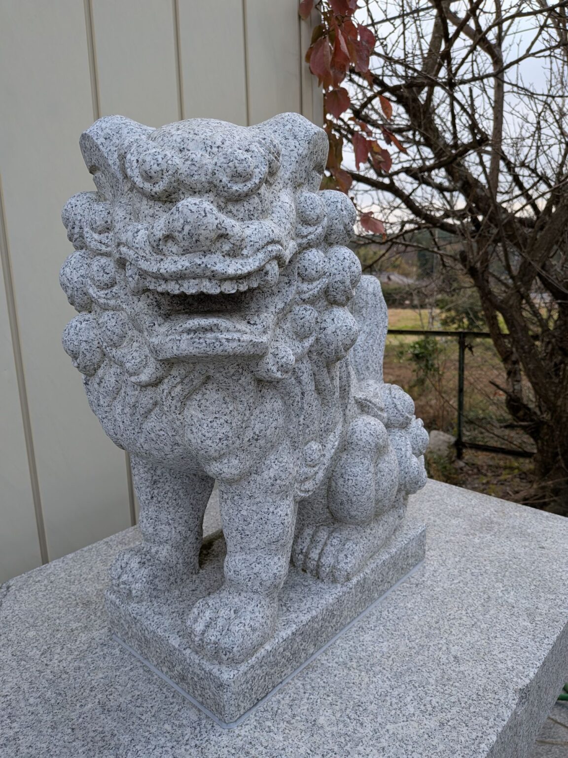 やさとみかげ石は加波山の山麓で採掘されています。採掘元は石原石材さんです。